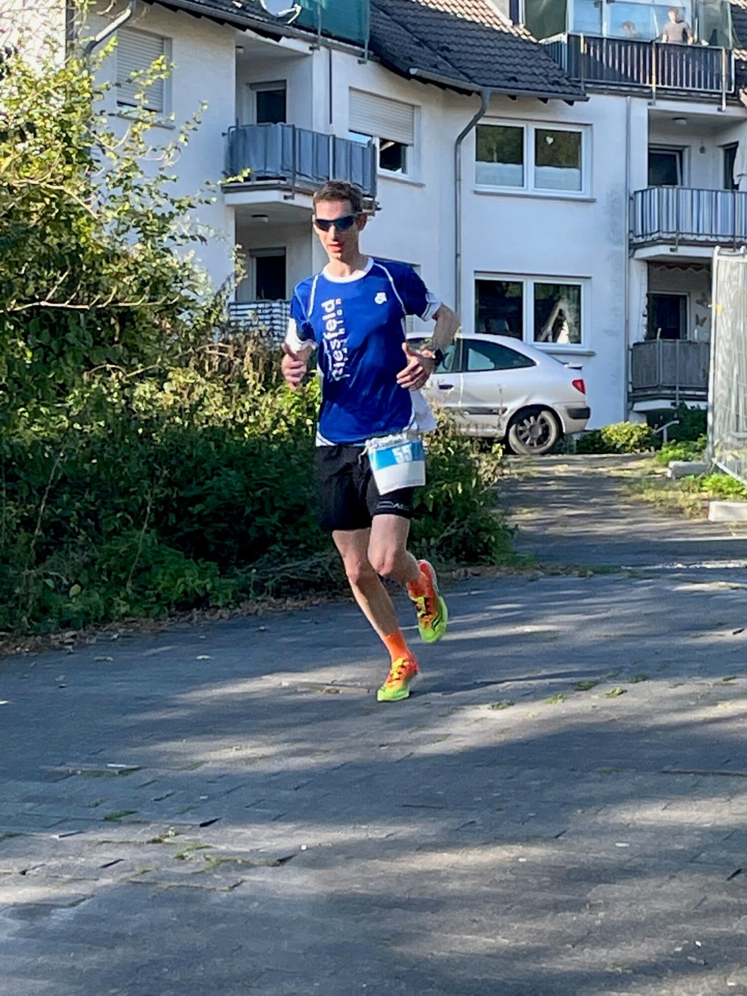 Last Call 2021: Biesfelder Quartett beim Silvesterlauf Köln, Sven ...